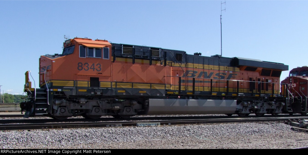BNSF 8343